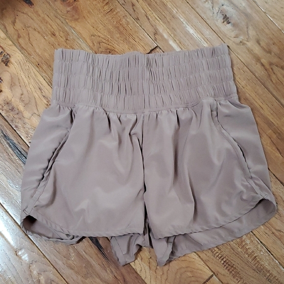 Abercrombie & Fitch | Shorts | Ypb Ultra High Rise Tan Highwaisted ...